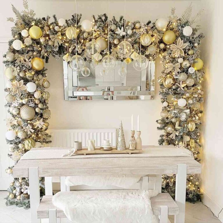21 Stunning Christmas Archway Decorations for a Festive Home