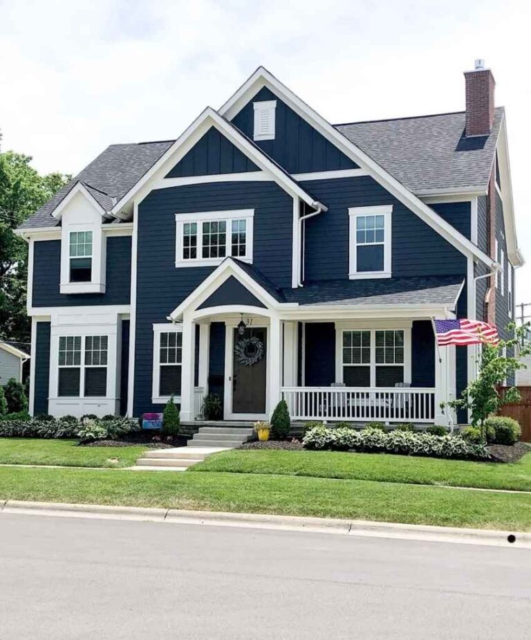 31 Navy Blue House Exterior Ideas for a Stylish Look