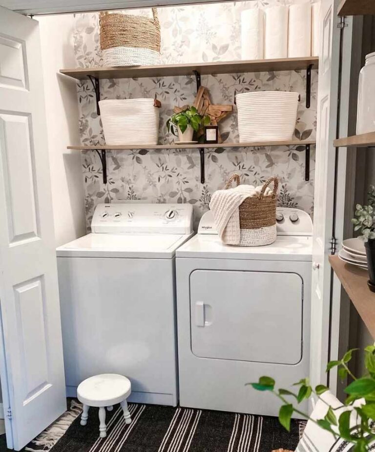 21 Hallway Laundry Room Ideas to Maximize Space & Style